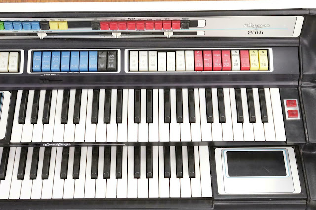 MATRIXSYNTH: 1976 Thomas 2001 2001A5 Organ Keyboard Piano Synthesizer w ...