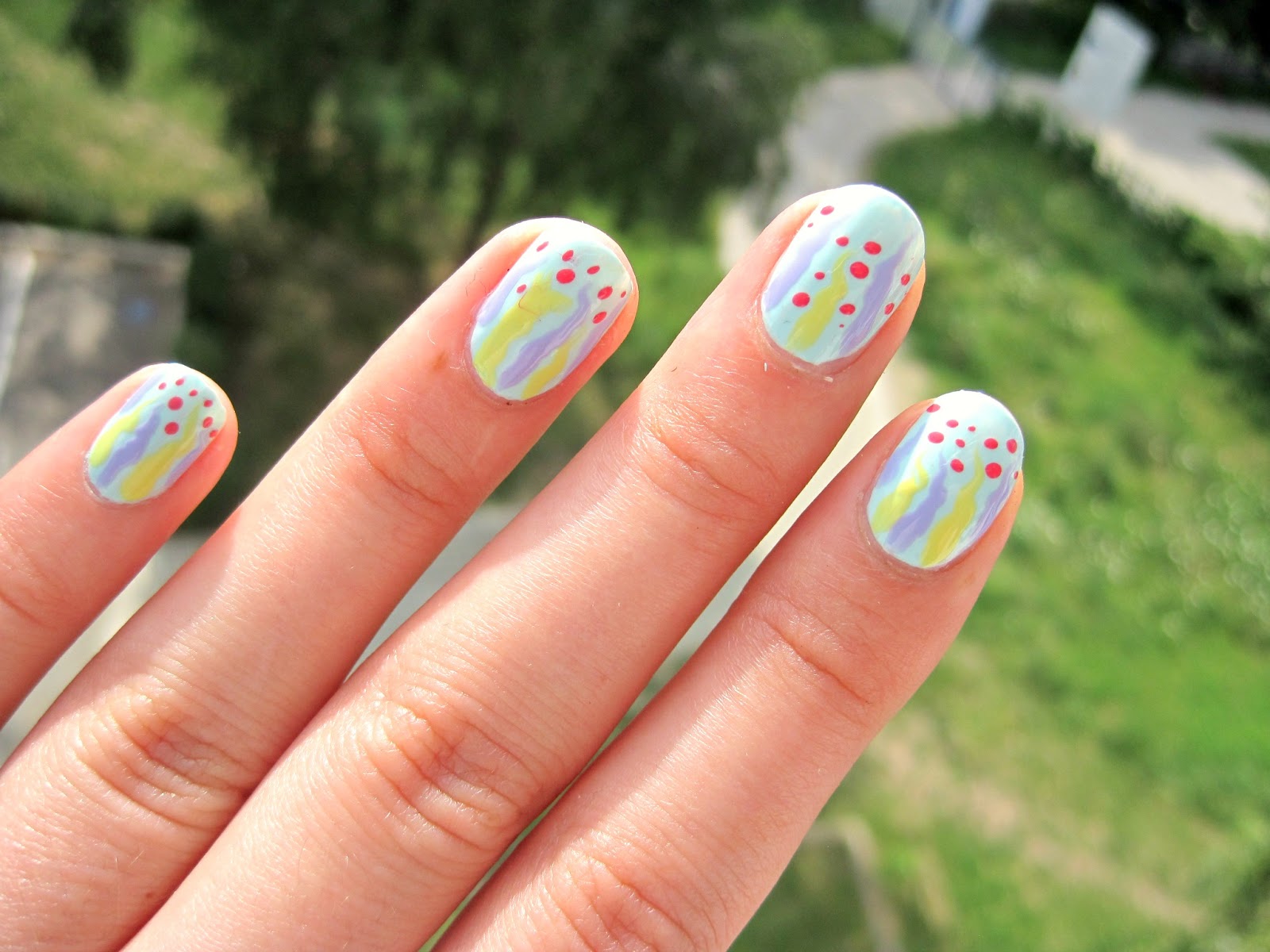 The Treasure Chest: Fish Tank Nails