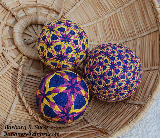 Japanese Temari: Displaying your temari - another way