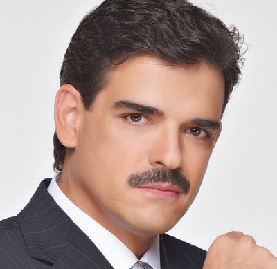 Picoteando el Espectaculo: El actor José Ángel Llamas lo encontramos ...