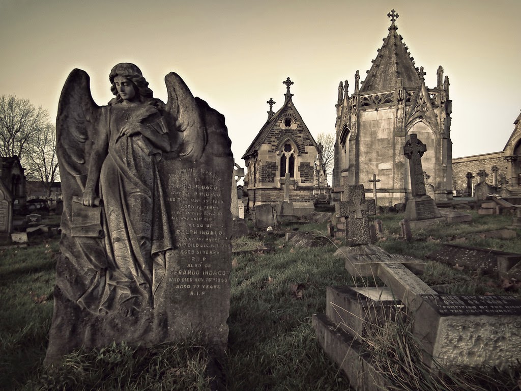 The London Dead: St Mary's Roman Catholic Cemetery, Kensal Green