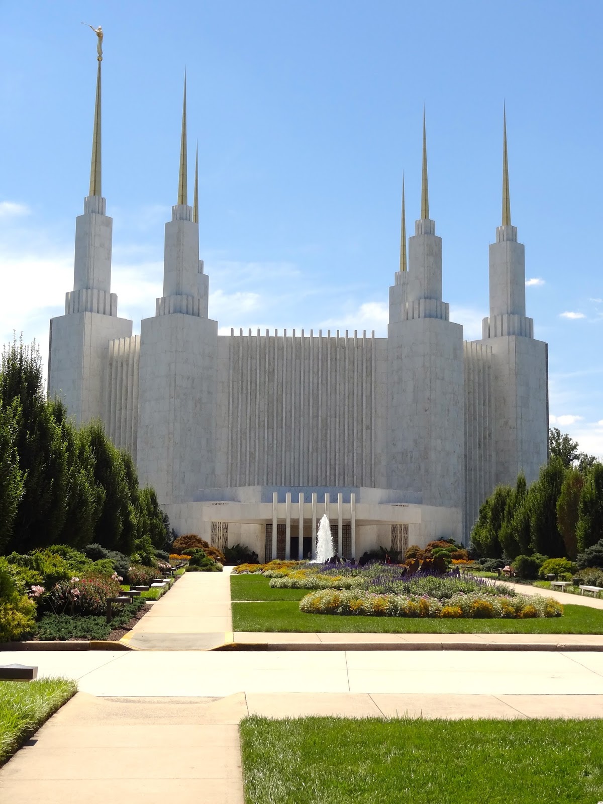 Welcome to the Krazy Kingdom: Washington DC Temple