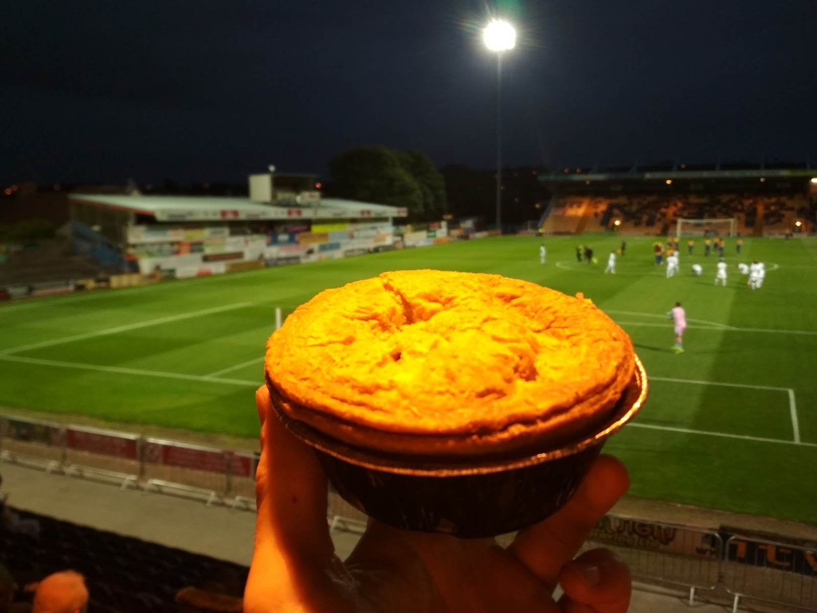 Pierate - Pie Reviews: Football Pie: Oldest Football League Pie?