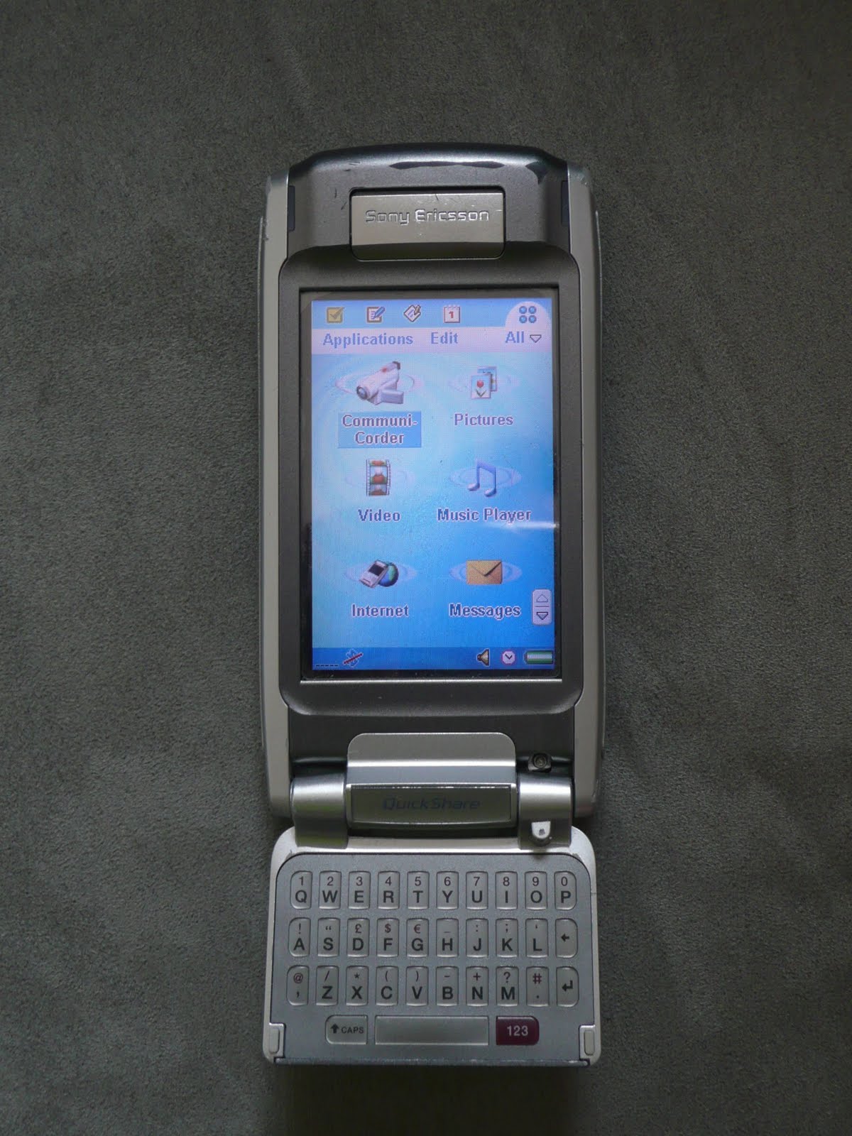 Diary of an English Codemonkey: Smartphones and tablets and laptops oh my