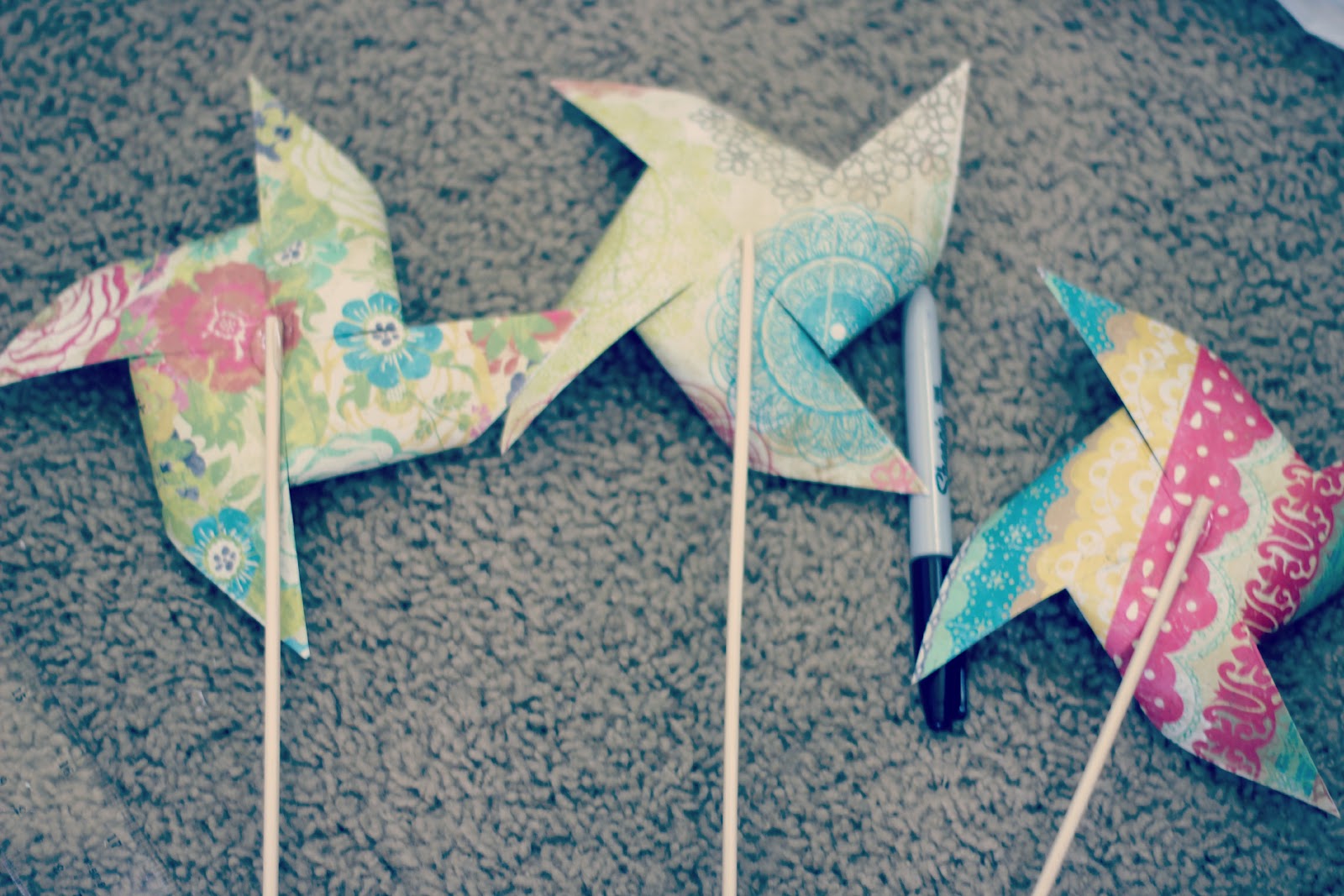 The Chronicles of Ruthie Hart: Paper Pinwheel Tutorial