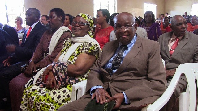 MATUKIO @ MICHUZI BLOG: MBUNGE JOSHUA NASSARI NA ANANDE NNKO WAMEREMETA ...