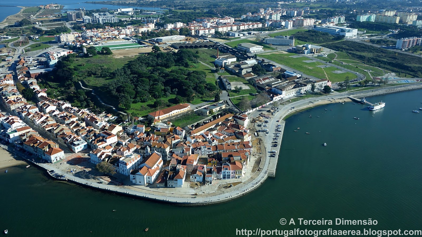 A Terceira Dimensão: Seixal
