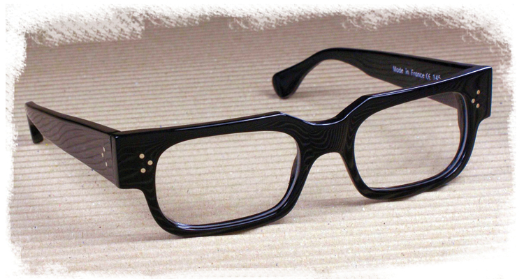 CATEYE Spectacles: Vue dc Eyewear
