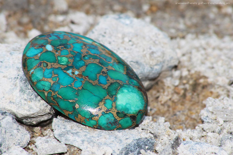 Batu permata Pirus Tembaga (Copper Turquoise) - Unikversiti