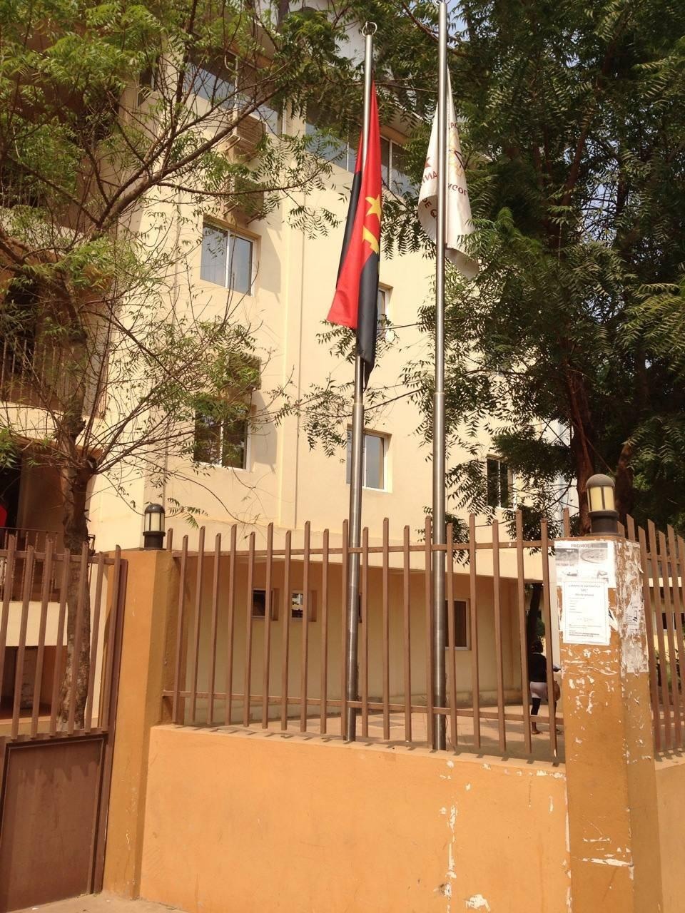 Universidade Utanga de Angola: Galeria de Fotos