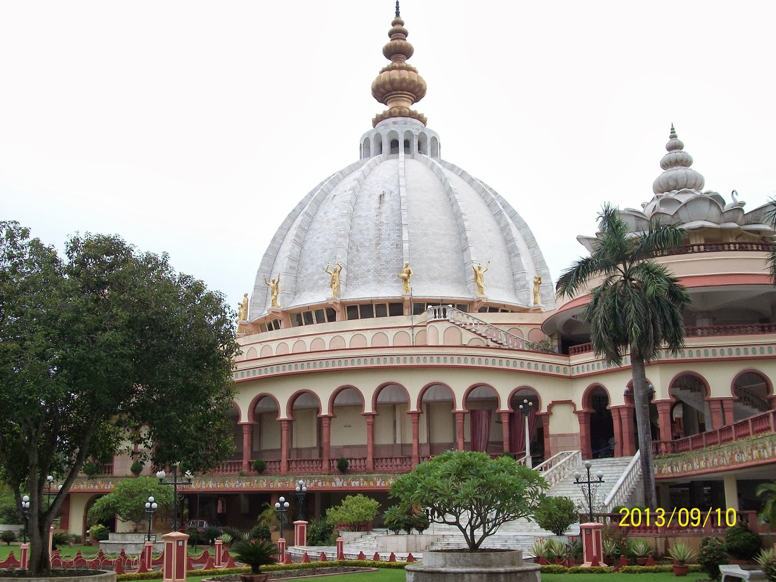 Life- ups & downs: Jai Shri Krishna - Sri Sri Mayapur