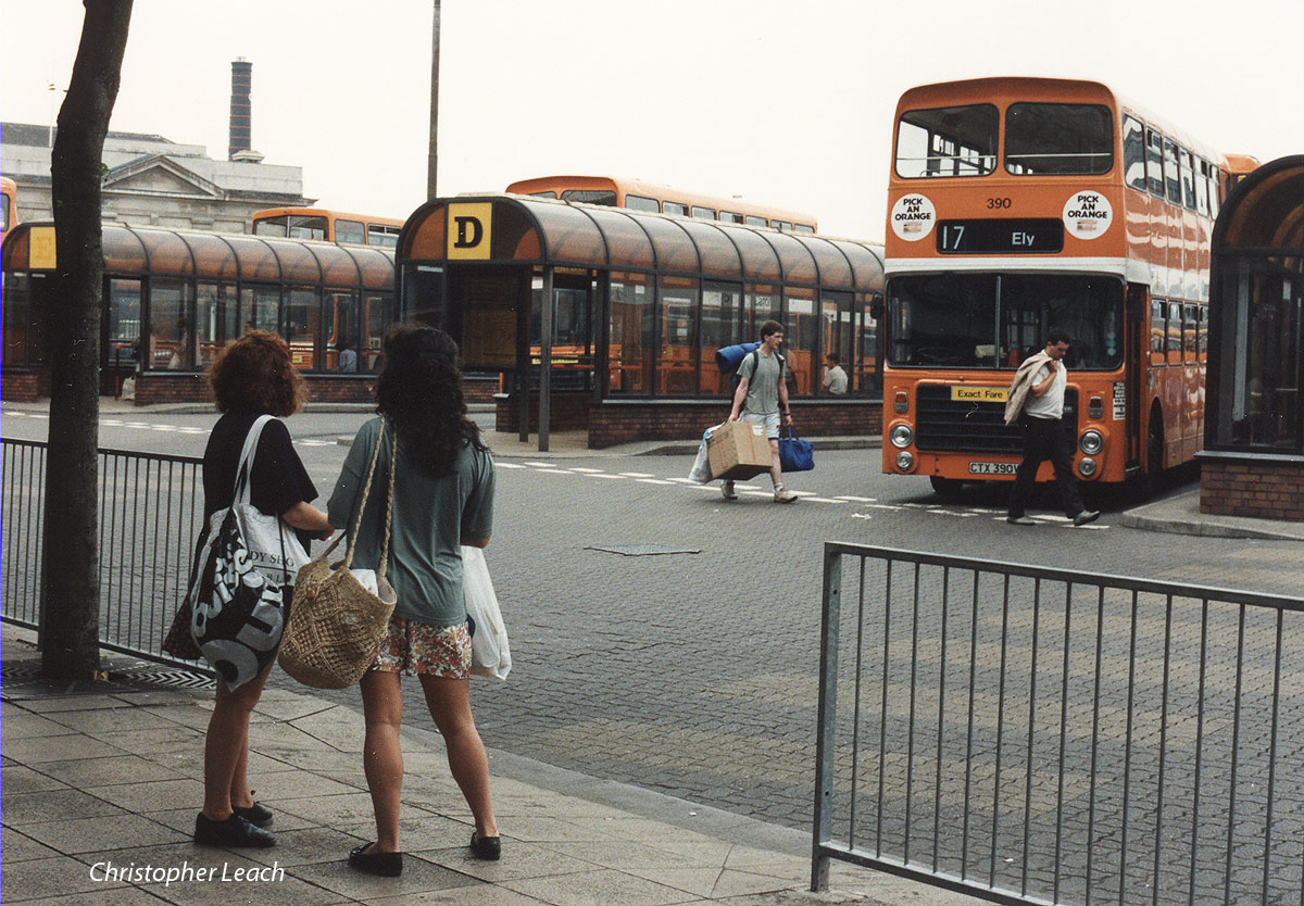 Busworld Photography: Cardiff Bus Station CTX 390V