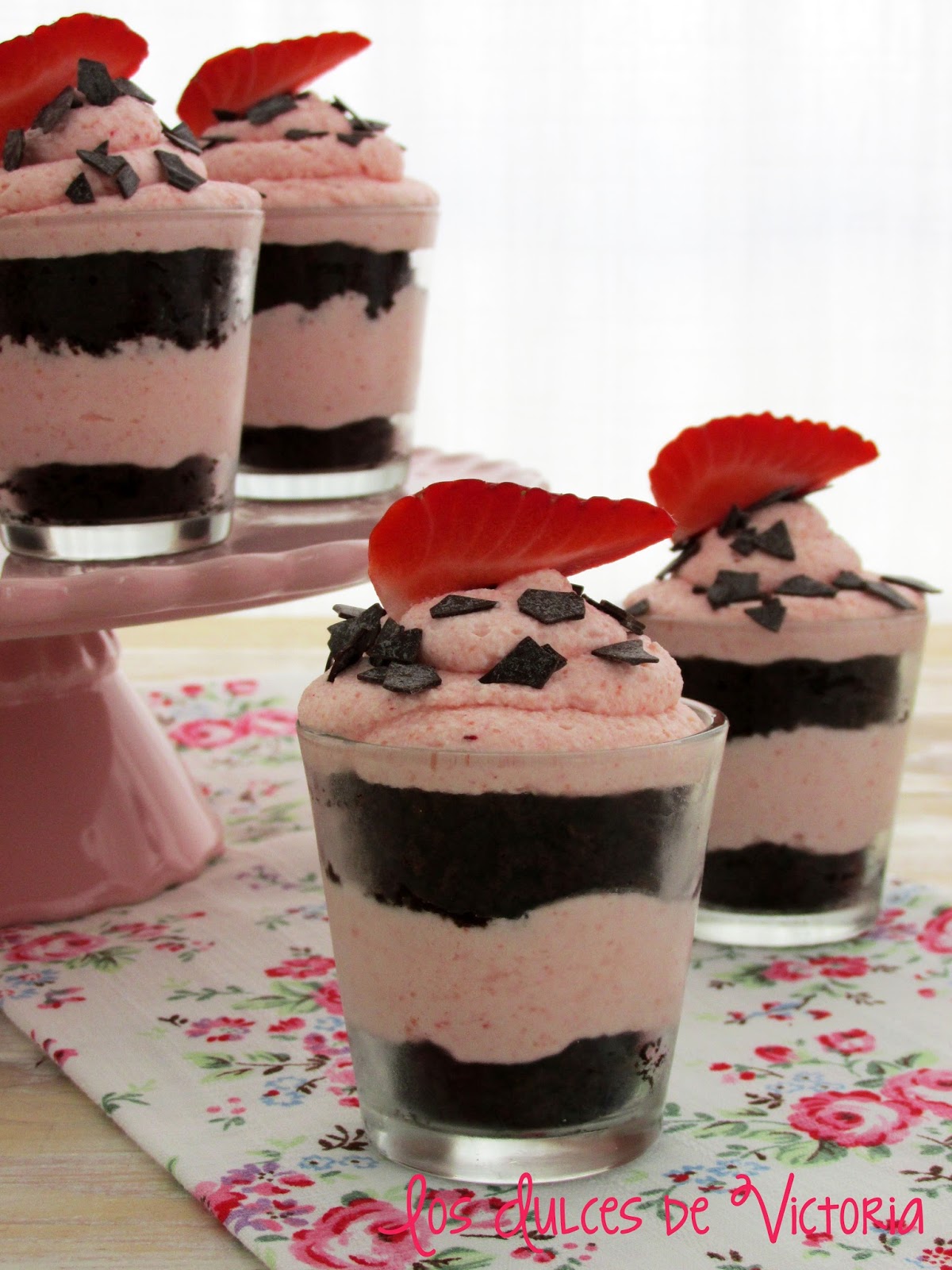 Los Dulces de Victoria: Postres en vasitos III - Bizcochito de ...