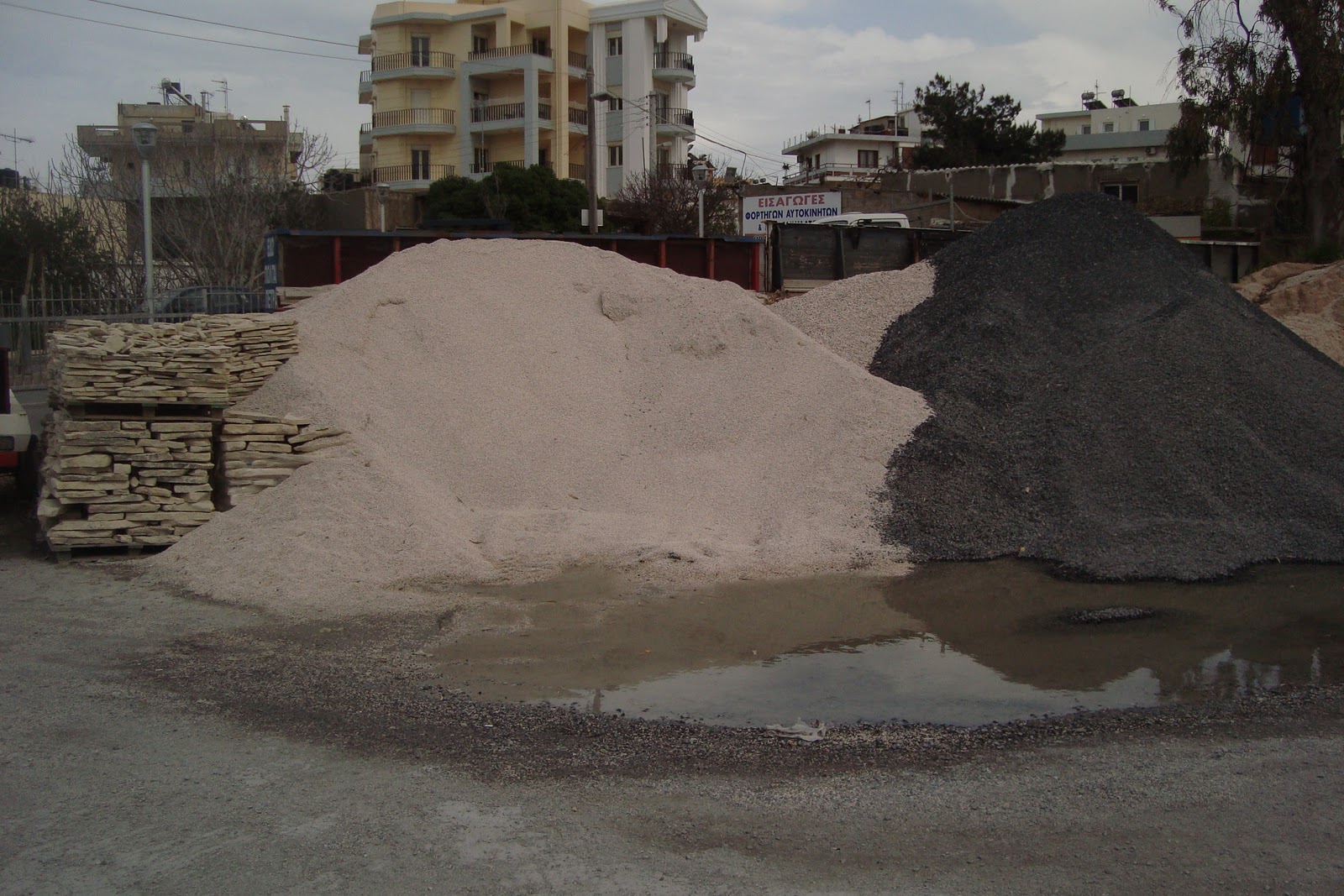 ΟΙΚΟΔΟΜΙΚΑ ΥΛΙΚΑ ΣΤΗΝ ΚΡΗΤΗ: ΠΡΟΙΟΝΤΑ