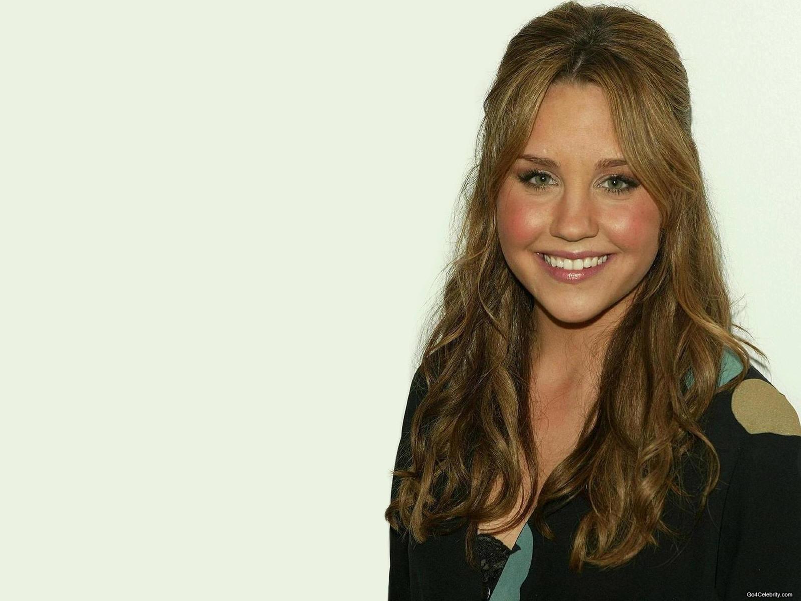 Amanda Bynes hollywood star,Amanda Bynes hd wallpapers,Amanda Bynes ...
