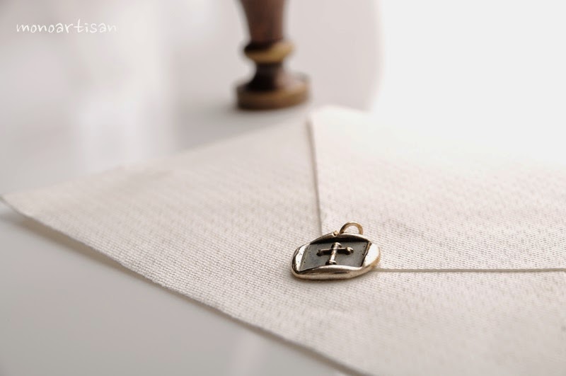 Handcrafted monogram jewelry//official monoartisan blog
