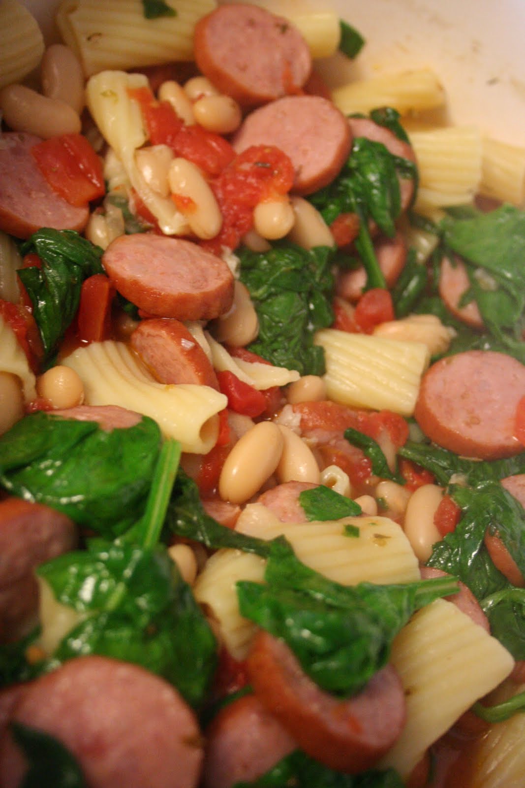 Polka Dot Bungalow: {Food} Friday...Rigatoni, White Beans, and Sausage