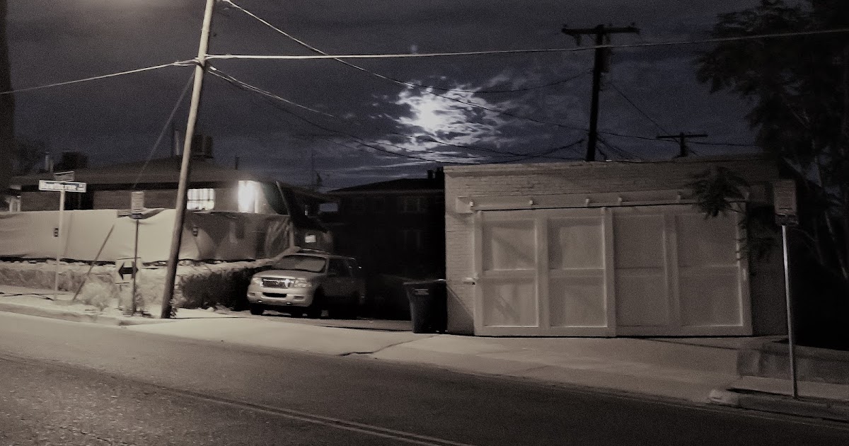 Living Rootless: El Paso: Sunset Heights: Messrs Cloud and Madame Moon