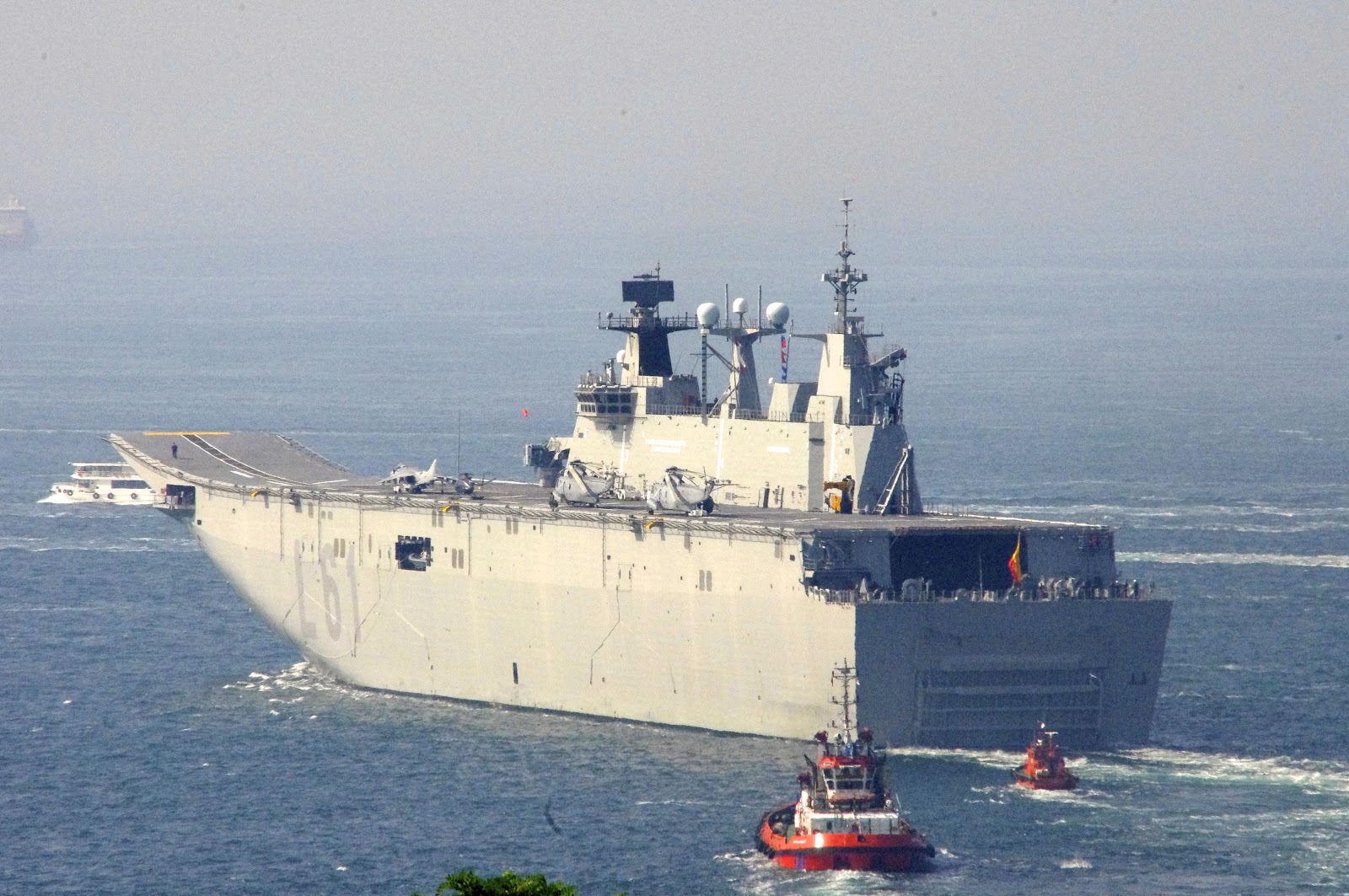 WARSHIPS ON THE BOSPHORUS: L 61 JUAN CARLOS-SPANISH SHIP
