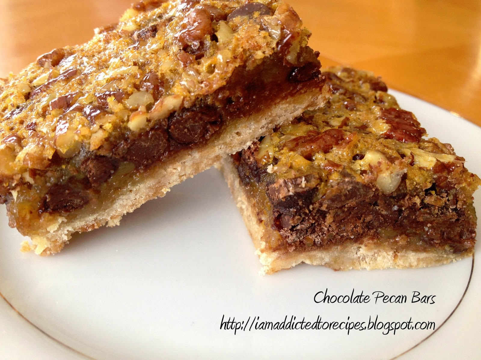Addicted to Recipes: Chunky Pecan Bars