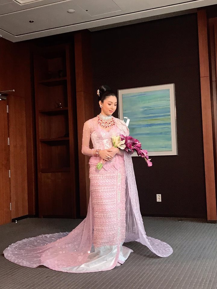 Chaw Su Mon: Burmese Tradition Wedding Dresses