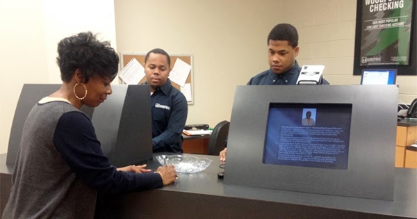 First Ever Real Bank Opens on High School Campus to Teach Students ...