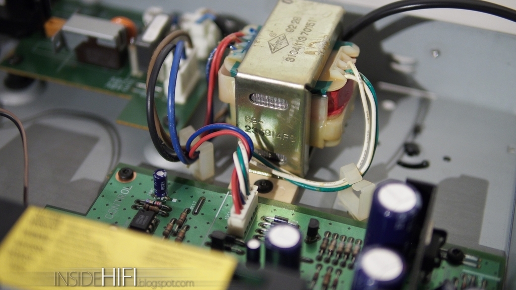 Inside Hi-Fi: Philips CD 940 (CD940/00S)