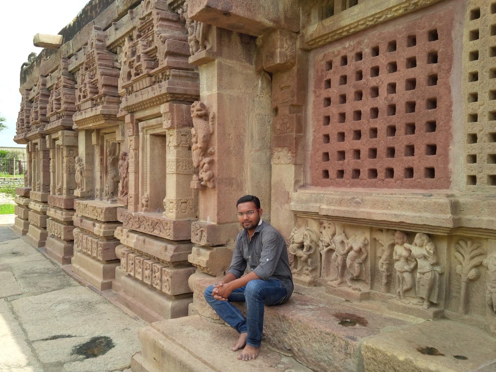 A Traveller - Intend for Continuous Wandering: Travel to famous Alampur ...