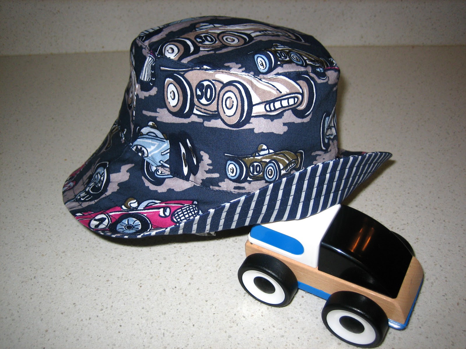 Sew Unravelled: SEWN: Leo's Hat - vintage cars, racing stripes, what ...
