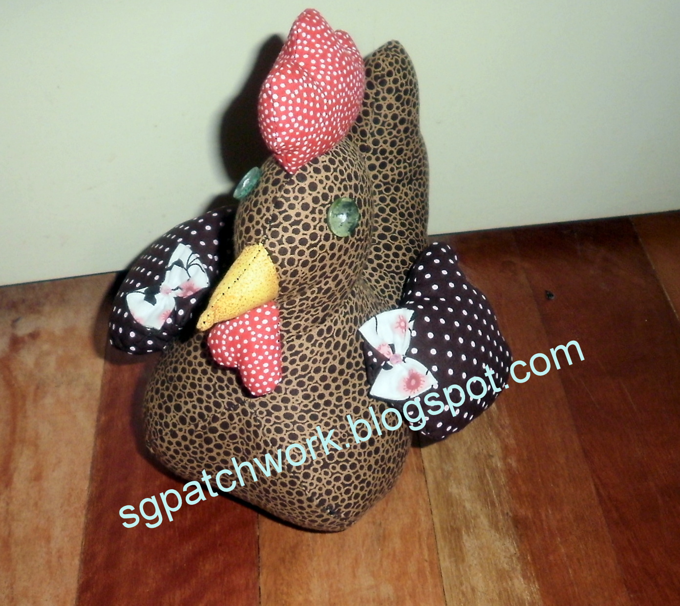 SG patchwork: Galinha peso de porta