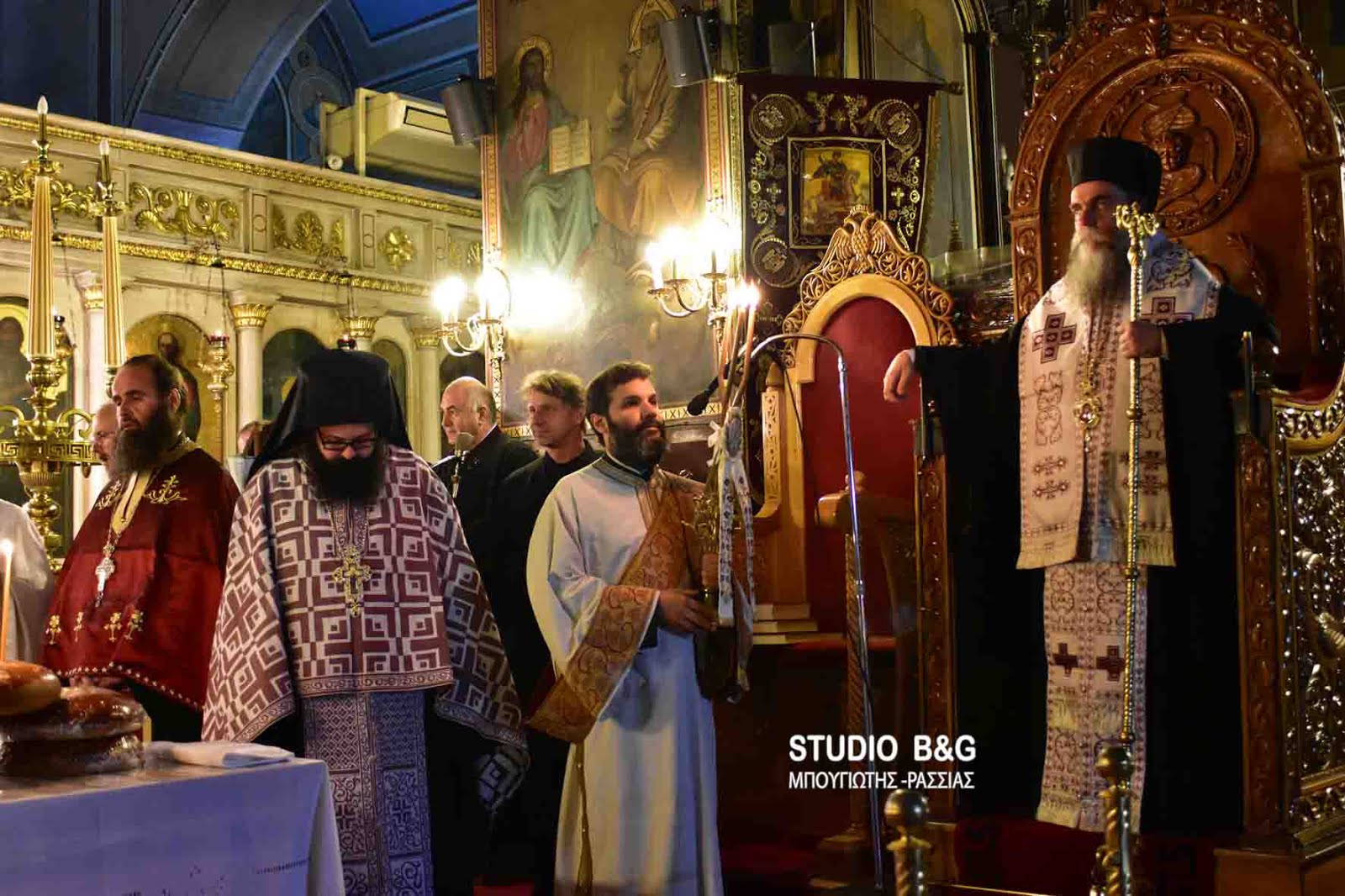 Άγιοι και Εκκλησία: ΙΕΡΑ ΑΓΡΥΠΝΙΑ ΣΤΟΝ ΜΗΤΡΟΠΟΛΙΤΙΚΟ ΝΑΟ ΤΟΥ ΑΓΙΟΥ ...