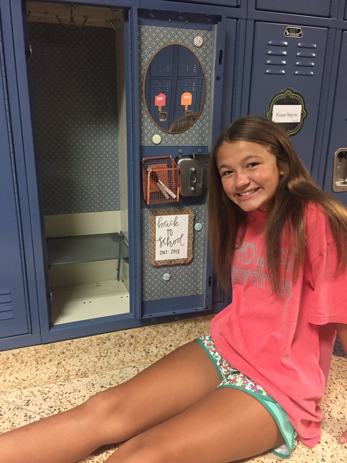 Trendy Mindy and Her Loves...: 6th Grade Here Hadlee Comes