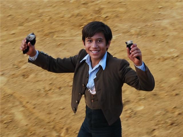 TORERIAS DE CHELIN: CESAR VALENCIA DOS OREJAS Y RABO EN ARGAMATILLA DE ALBA