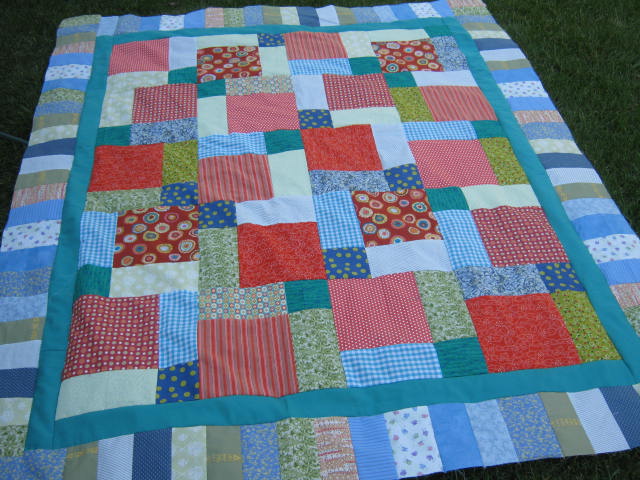 Love Laugh Quilt: Quick Quilt!