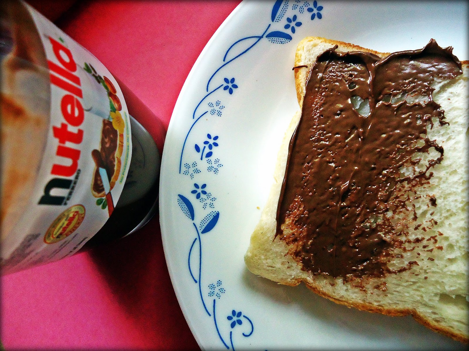 Chocosophy: Nutella Chocolate-Hazelnut Spread