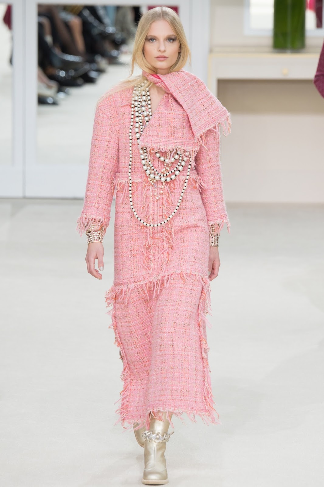 Chanel | Desfile coleção outono-inverno 2016 ~ Mad Moda