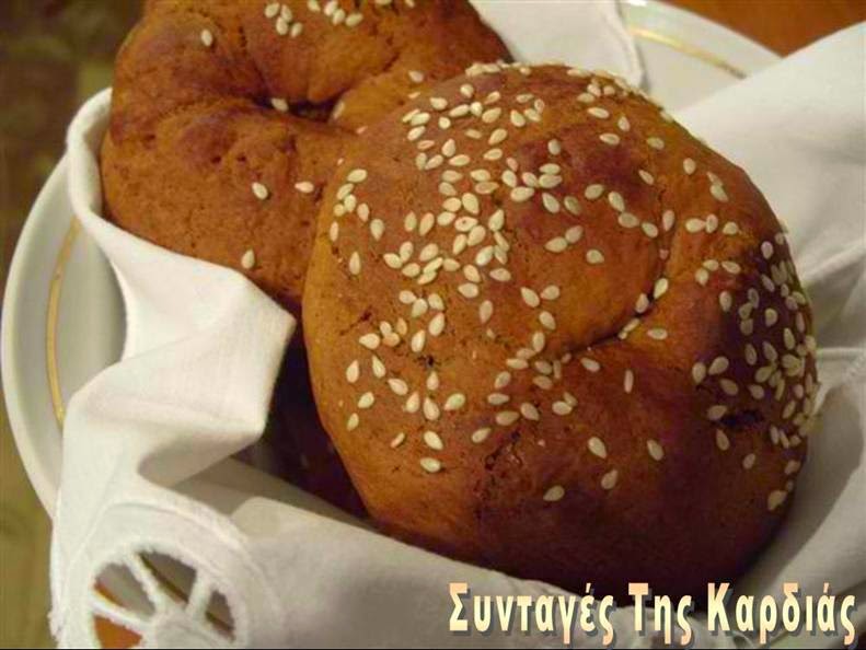 ΣΥΝΤΑΓΕΣ ΤΗΣ ΚΑΡΔΙΑΣ: Μούστος-πετιμέζι-σταφύλια