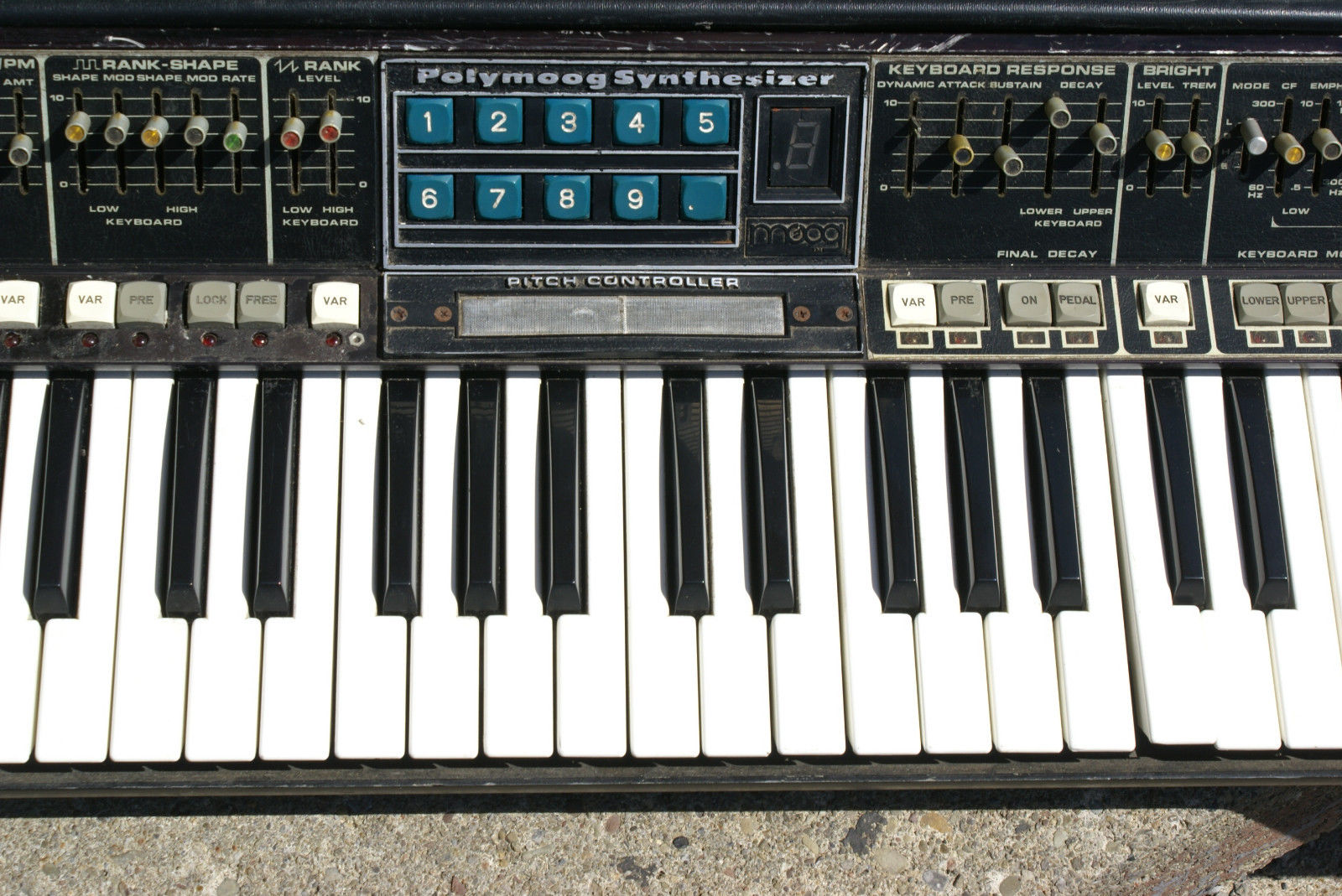 MATRIXSYNTH: Moog Polymoog Keyboard Synthesizer 203a Prototype Museum Piece