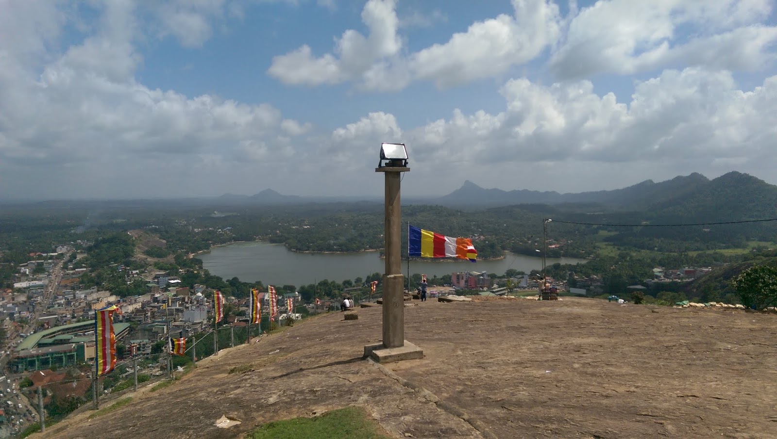 Athugala Rock kurunegala - Elephant Rock | Lakdasun Trips - Travel ...