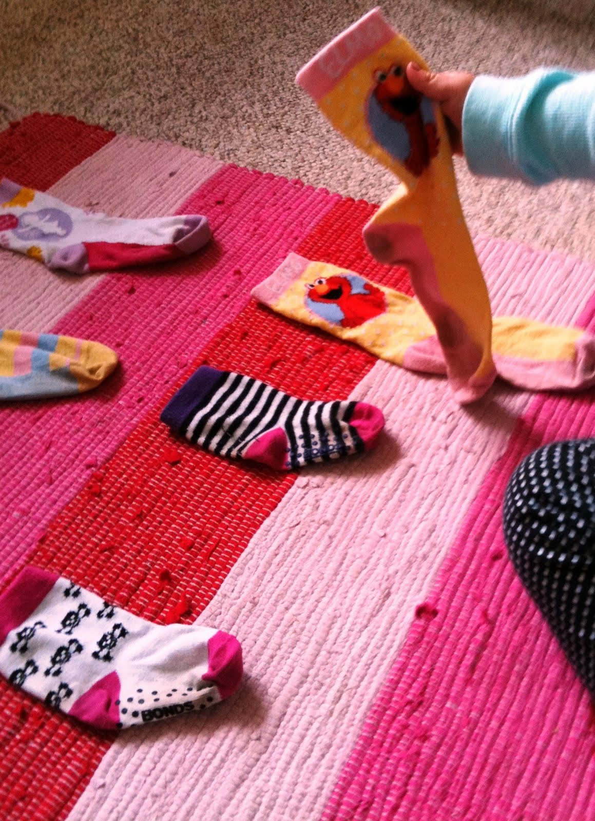 A Little Learning For Two: Laundry Day Sock Sorting