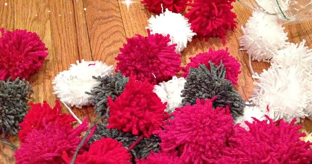Two It Yourself: How to make pom poms from yarn