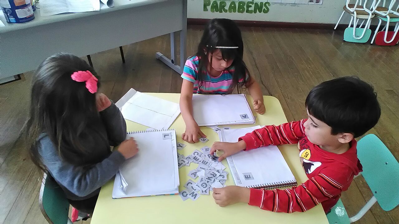 ESCOLA BÁSICA MUNICIPAL SANTO ANTÔNIO: Alfabeto Móvel e Contagem das ...