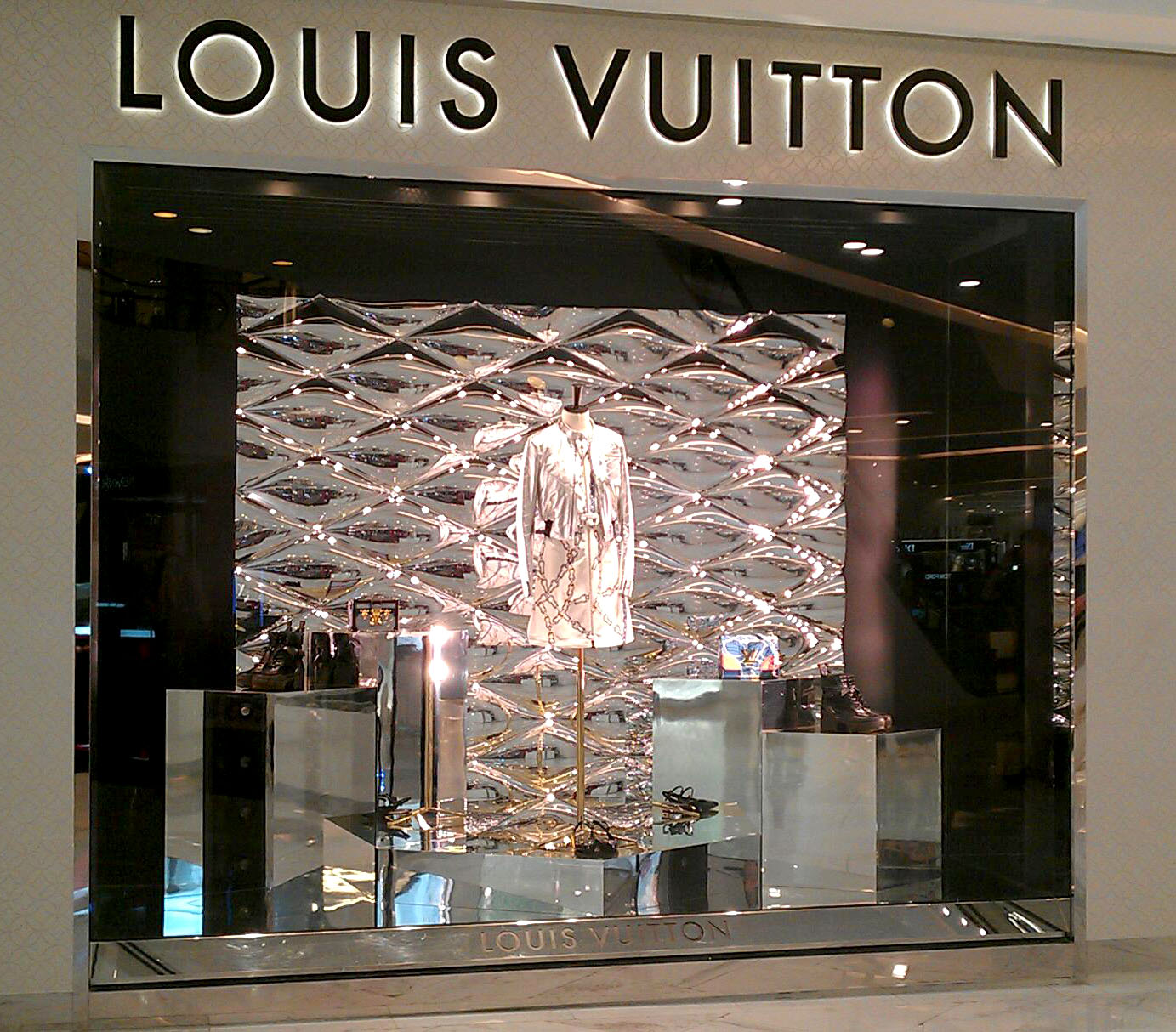 Louis Vuitton Emporium