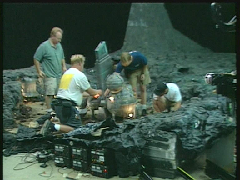 model ships in the cinema: Sphere 1998