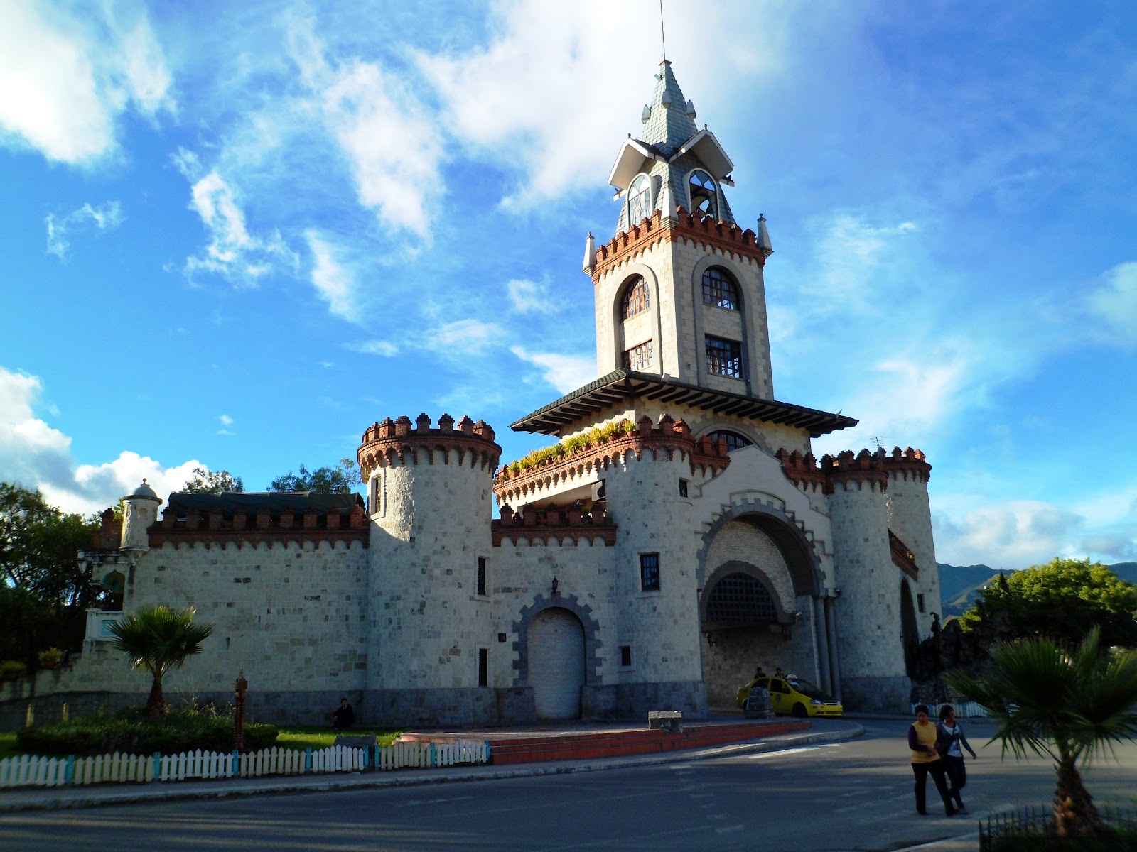 Pat Around the Americas: Day 61 to 62 – to Loja, Ecuador