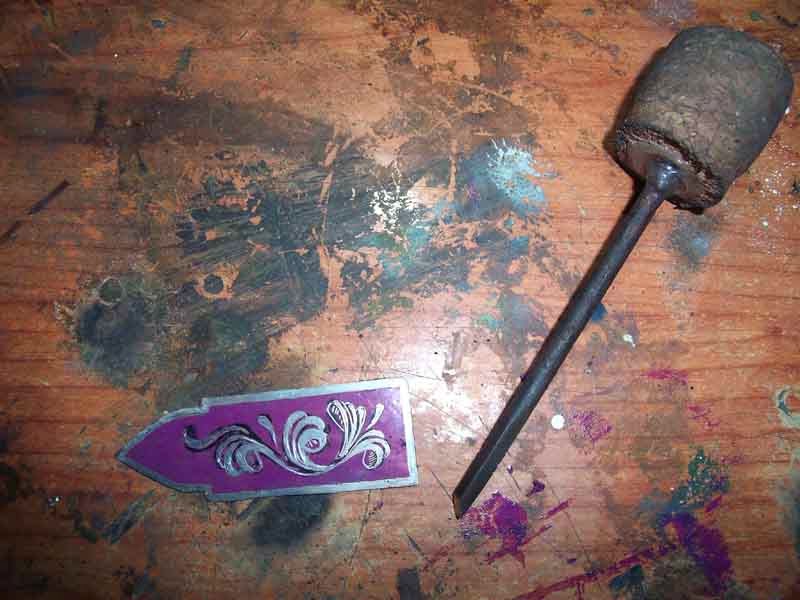 El Taller de la Inventiva: Como grabar metal con electricidad