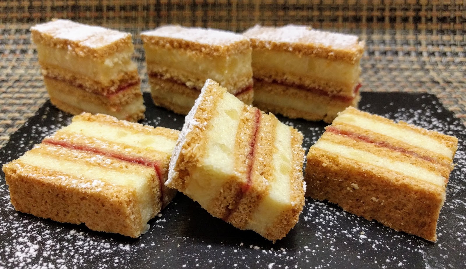 - Honig Schnitten (Albinita)