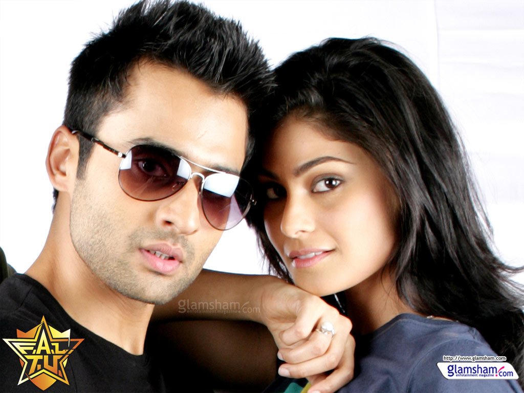 Wallpaper Schemas: F.A.L.T.U 2011 Movie Wallpapers