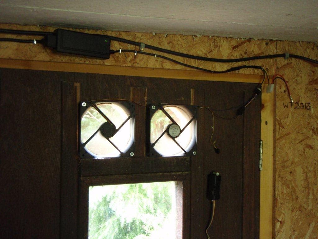 Dorky Thorpy Blog: Using a PC Cooling Fan for Ventilation - How To