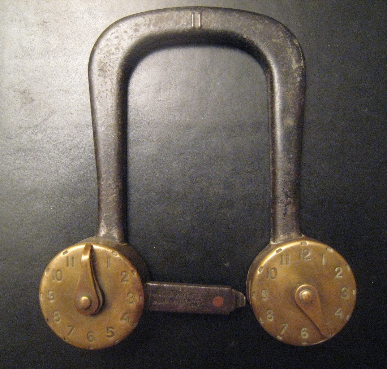 RestraintsBlog: TWO WHEEL CLOCK FACE BICYCLE COMBINATION PADLOCK